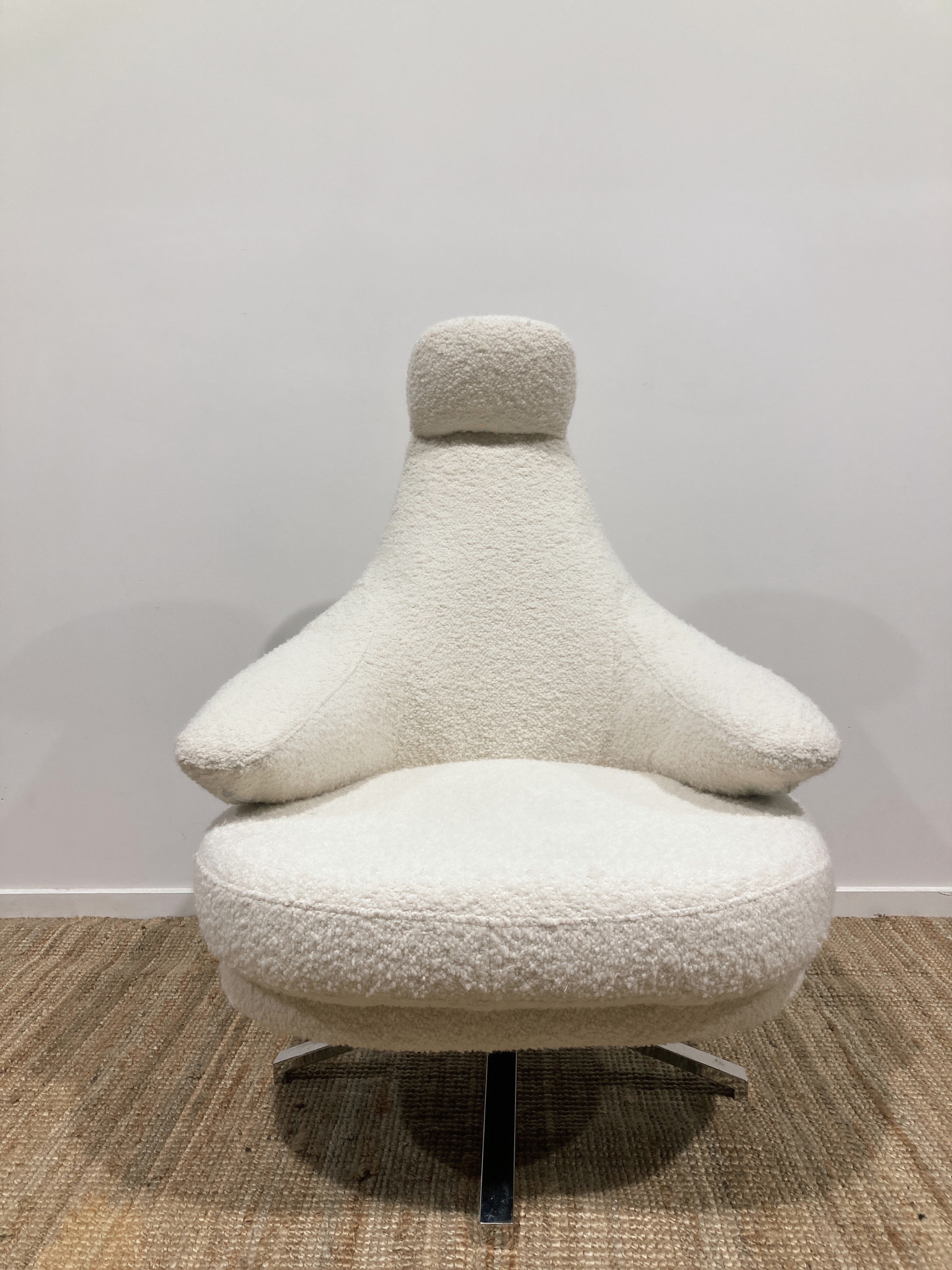 Pre - order MCM space chair b&b Italia style – Vintage Luxury